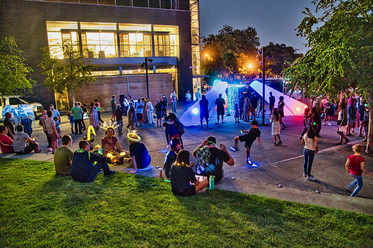 Burien's Arts-A-Glow lit up the business district | Westside Seattle